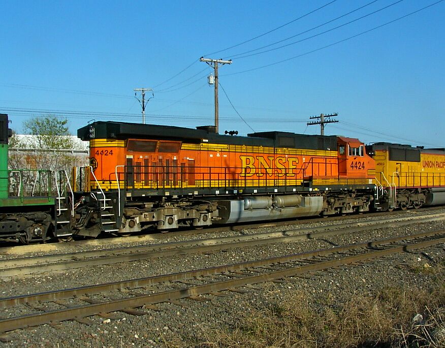 BNSF 4424